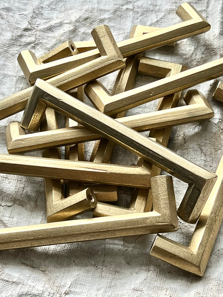 PYRA series, 6" mitred handle – Shayne Fox Hardware