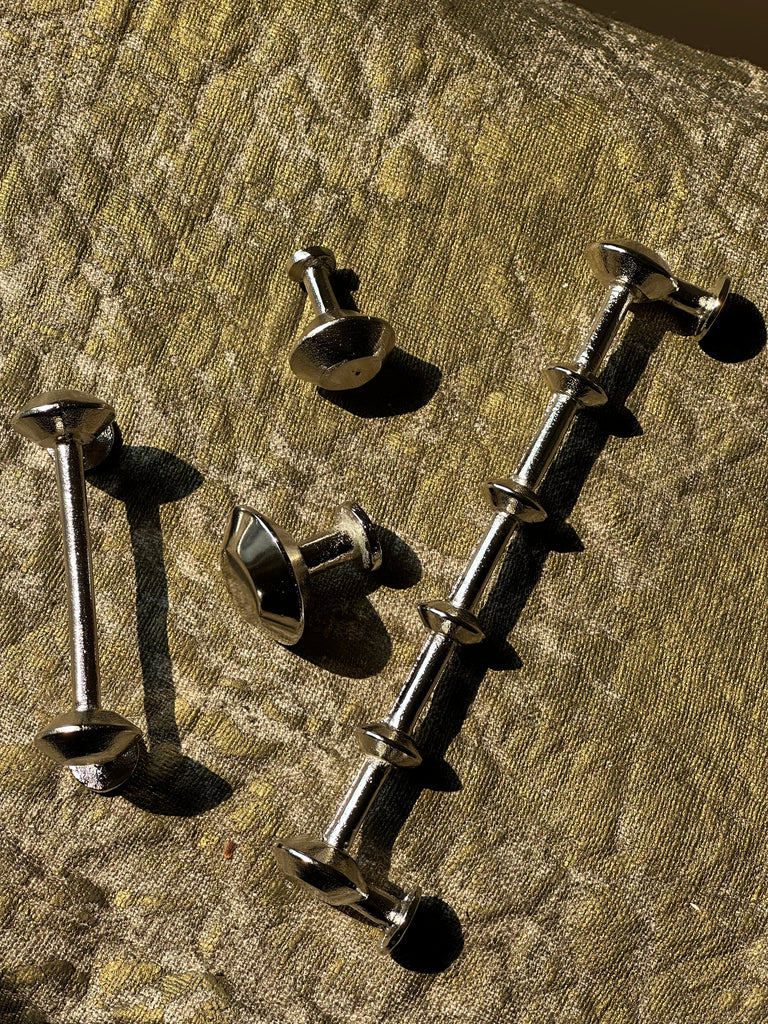 SPUL series, 4" handle. – Shayne Fox Hardware